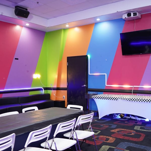 Bowling in Stockbridge, GA | Pin Strikes